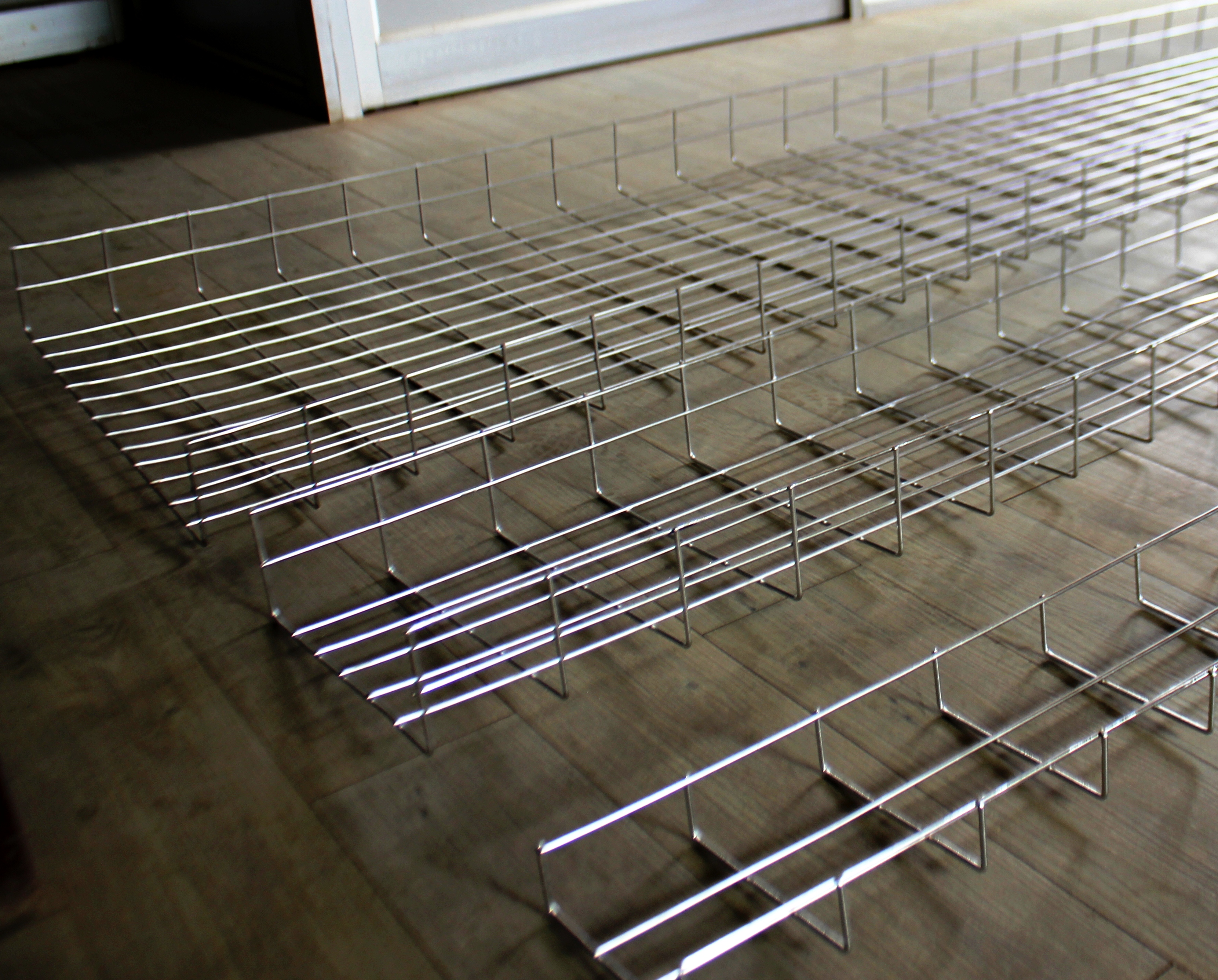 Wire Mesh Cable Tray Sizes At Odessa Anderson Blog